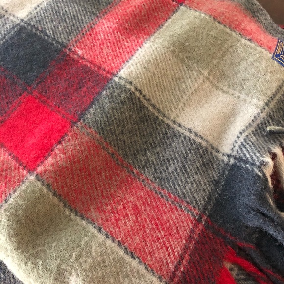 Pendleton | Bedding | Vintage Plaid Pendleton Blanket 0 Virgin Wool ...